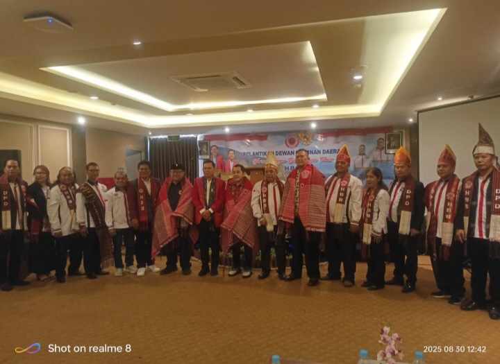 Horas Bangso Batak di Jatim Resmi Dilantik, Hopaldes Pirman Nadeak ...